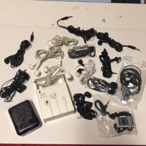 Office | Headset Earpods A Total Of 15 | Poshmark